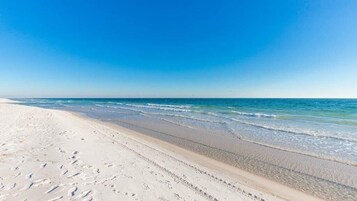 Apartamento em Condomínio Fechado, 1 quarto | Praia | Na praia 