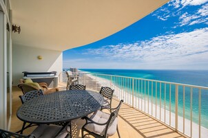 Condo, 3 quartos | Opções para refeição ao ar livre