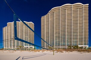 Condo, 3 quartos | Fachada