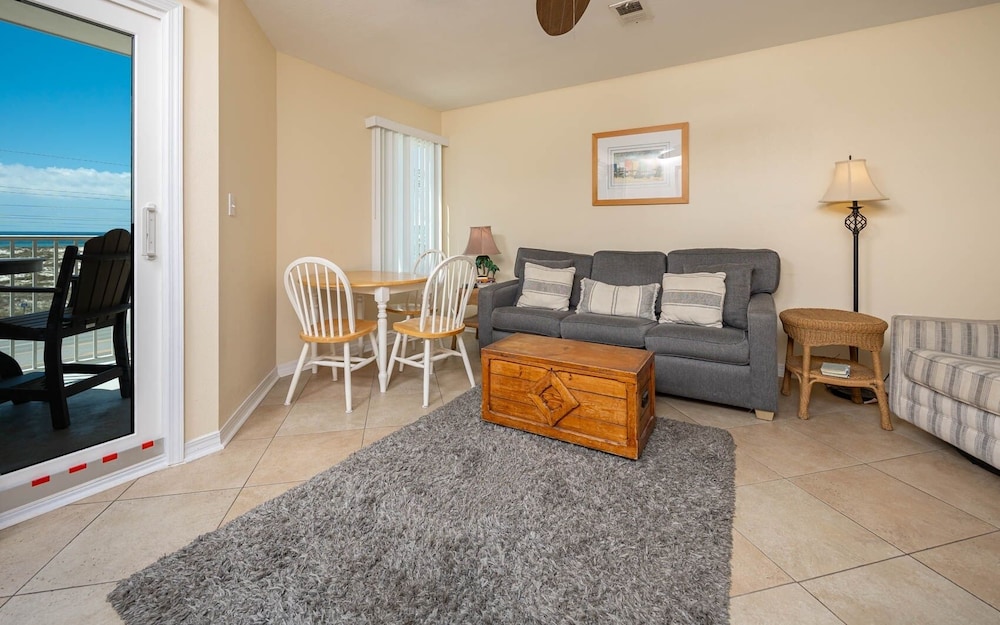 Grand Beach Resort 308 1 Bedroom Condo - Gulf Shores, AL