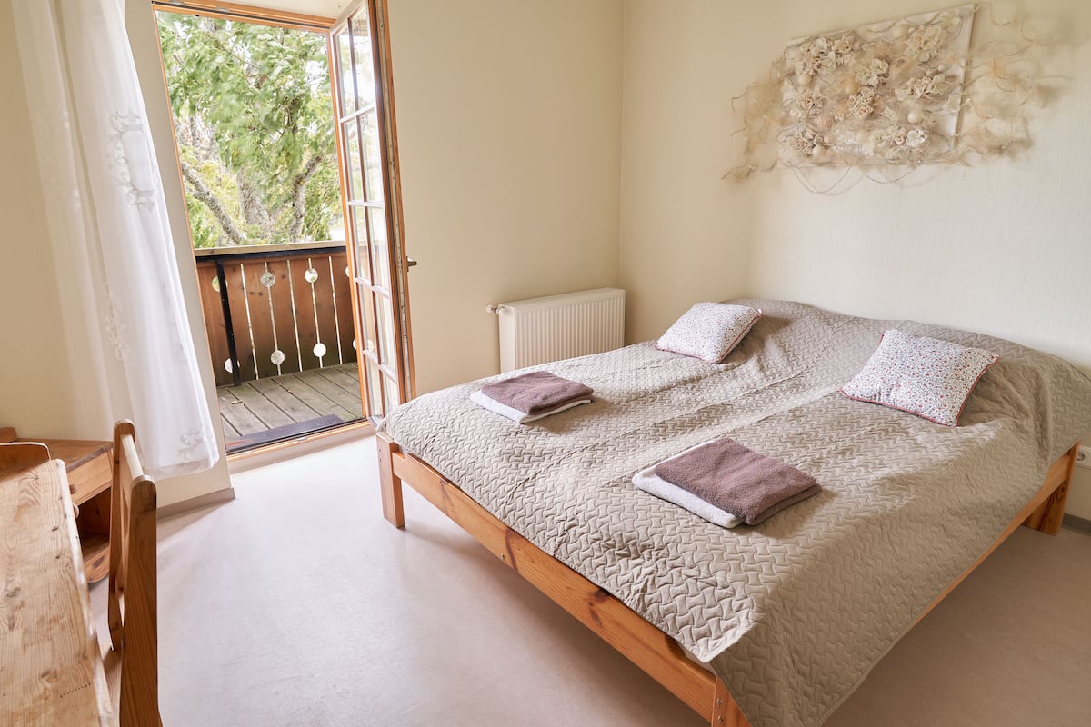 Quarto Standard, varanda | 5 quartos