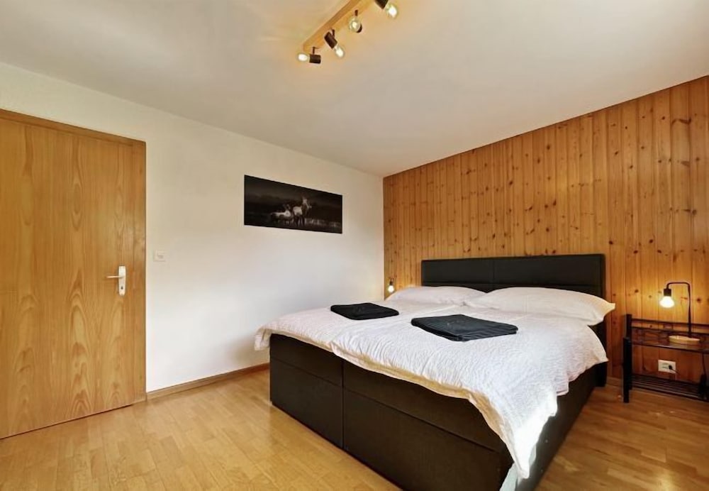 Ferienwohnung Salins Für 1 - 4 Personen Mit 1 Schlafzimmer - Ferienwohnung - Sion