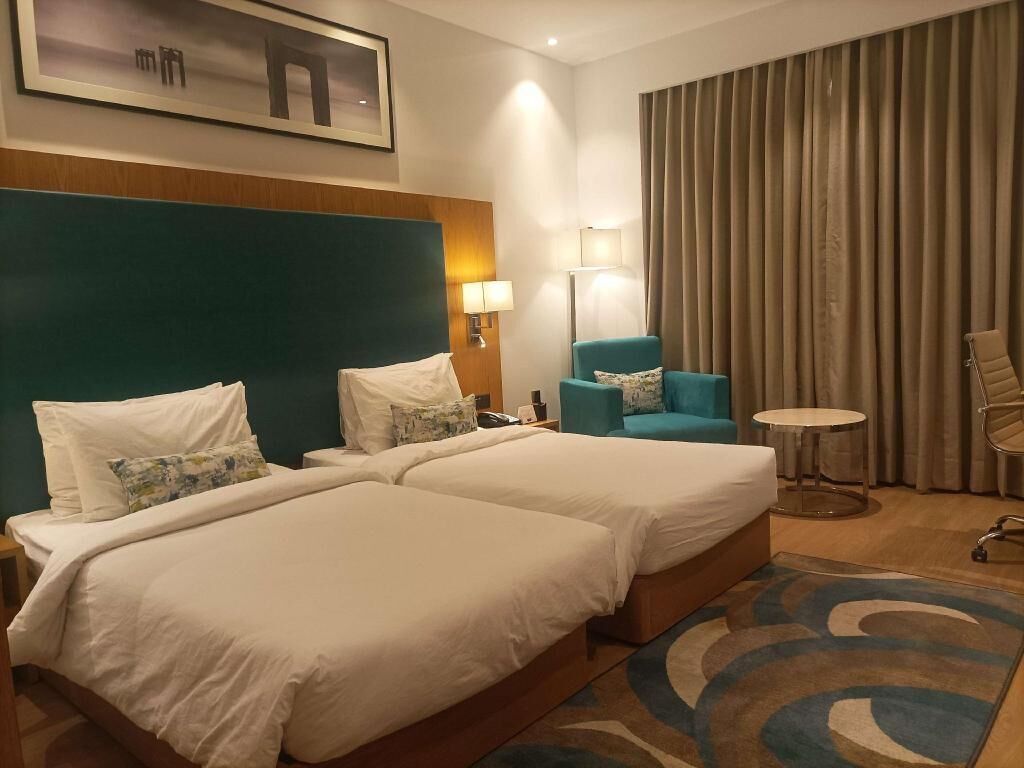 Cofres nos quartos, ferros/tábuas de passar roupa, Wi-Fi de cortesia