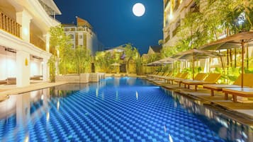 Piscina interior