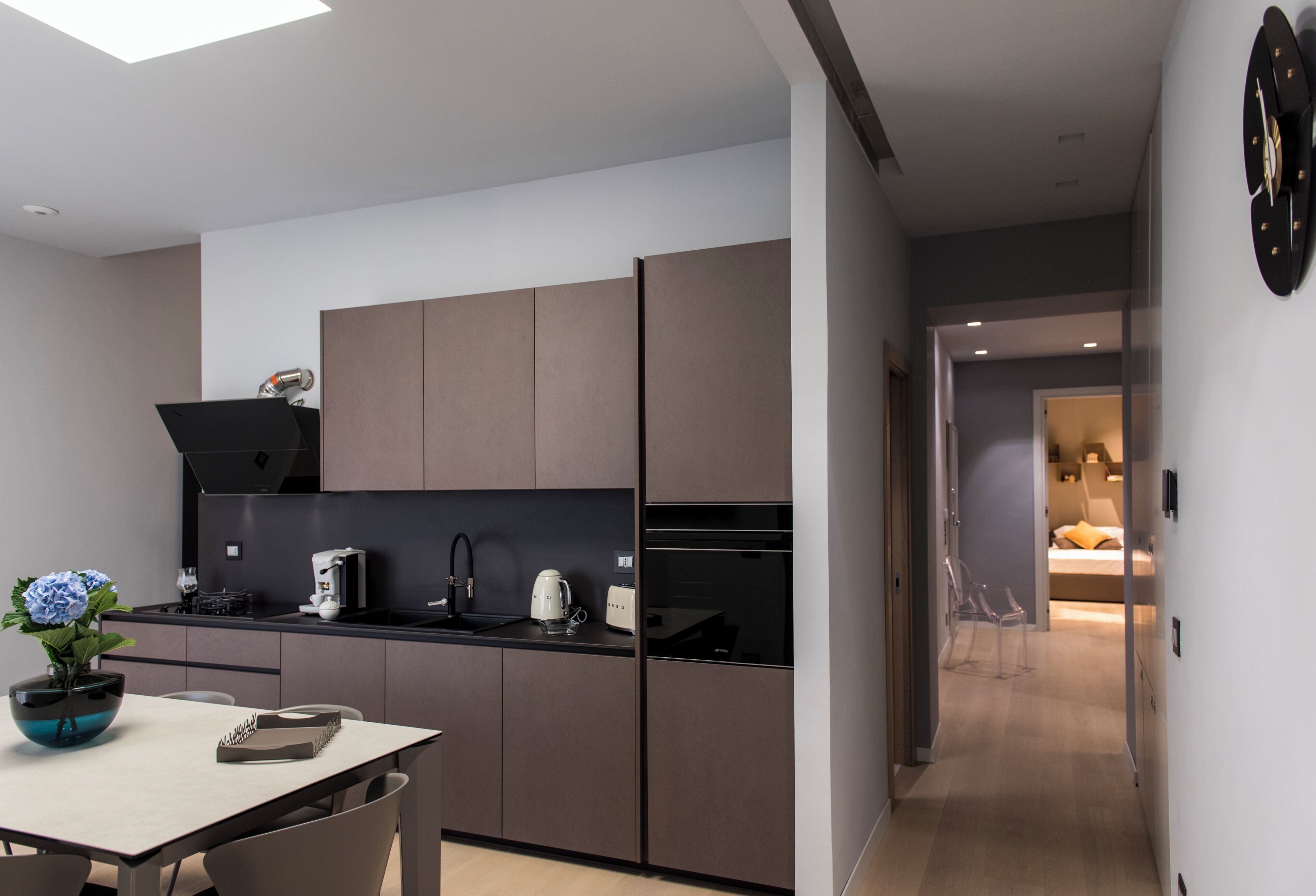 Apartamento, 3 quartos, sacada, vista para o jardim | Parte interna