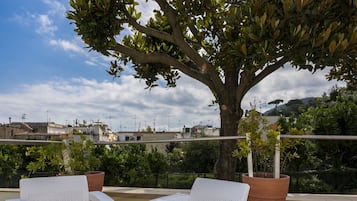 Junior Suite Executive | Lençóis italianos Frette, roupas de cama premium, edredons de pluma