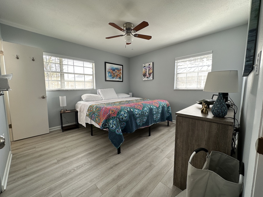 Cottage retreat at Blue Cove on the Rainbow River - Dunnellon | Vrbo