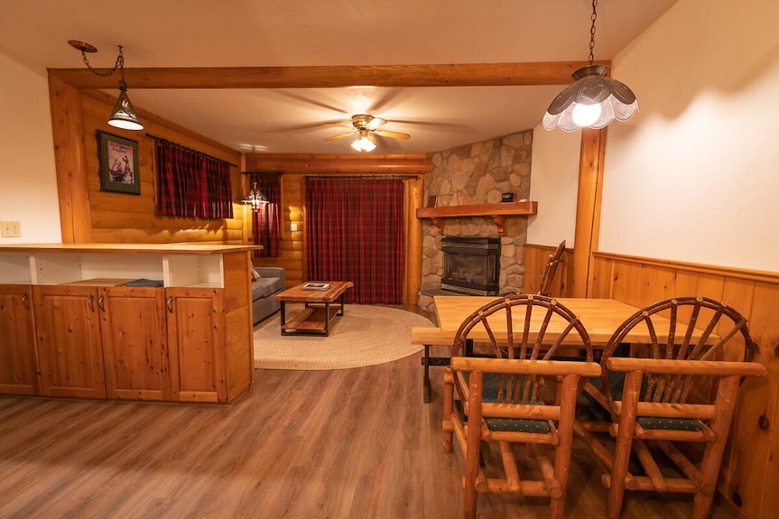 Baker Creek | Superior One Bedroom Suite - Lake Louise
