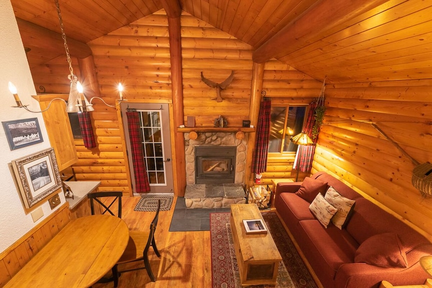 Family Superior Two Bedroom Cabin - Lake Louise