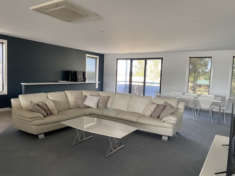 2 Minutes To The Murray River Large Family Home<br> - Bundalong