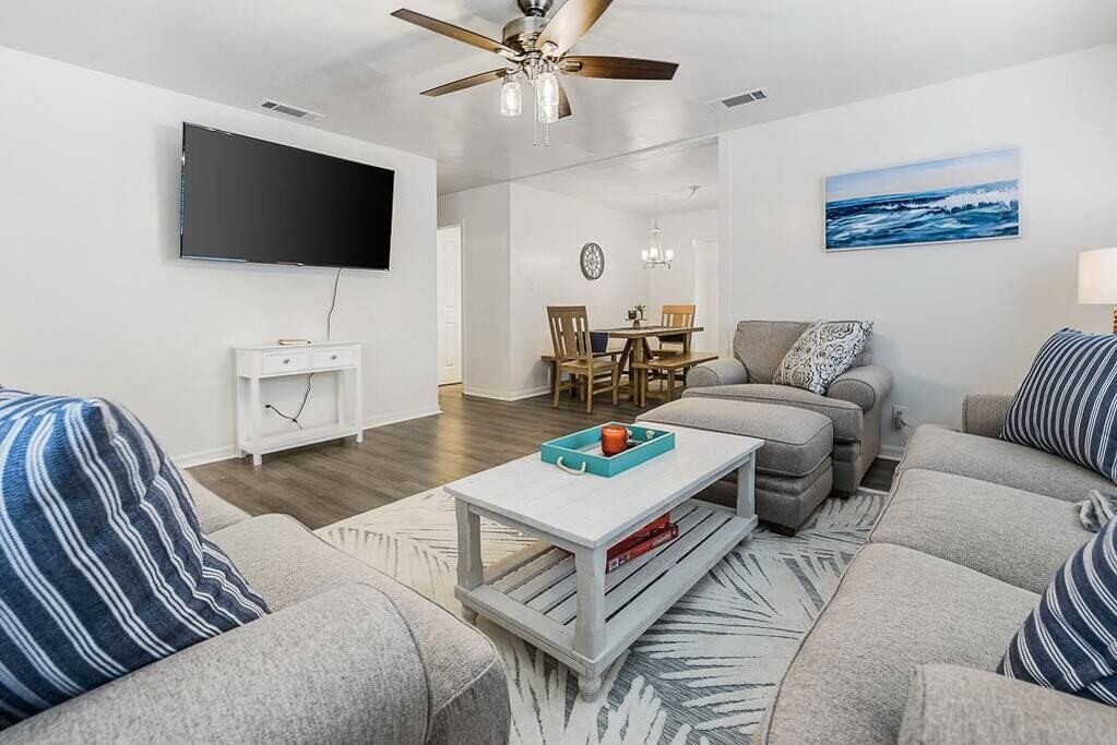 Cottage In The Village - Dauphin Island, AL