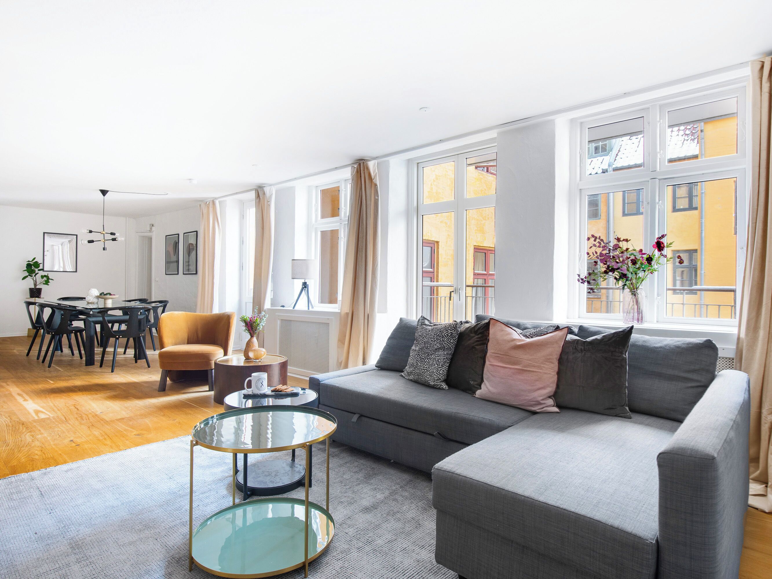 Apartamento, 4 quartos, varanda, Vista para a cidade | 5 quartos 