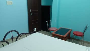 Quarto, 5 quartos, para fumantes, terraço | 5 quartos