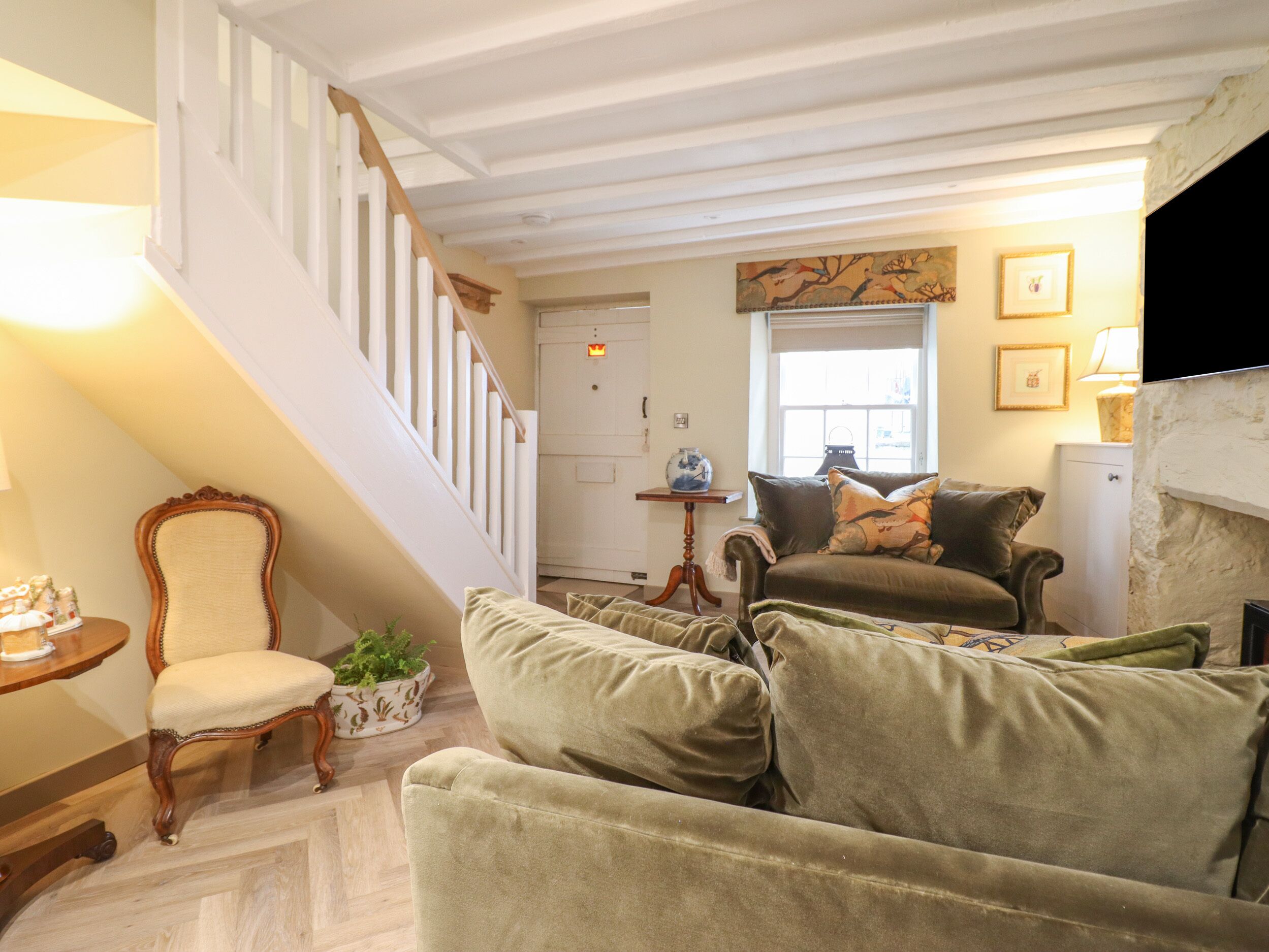 14 Crown Lane, Pet Friendly, Character Holiday Cottage In Conwy - Conwy