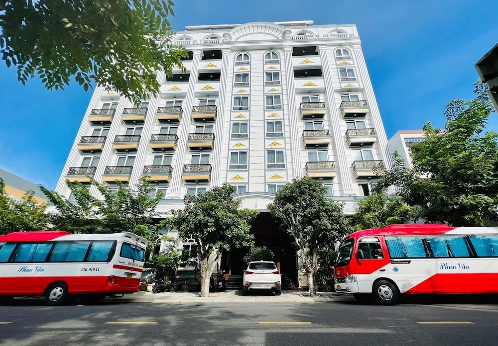 Phan Van 2 Hotel And Apartments - Đà Nẵng