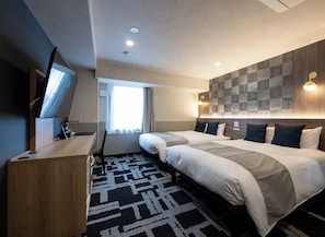 Quarto duplo standard | Cofres nos quartos, escrivaninha, Wi-Fi de cortesia, roupa de cama