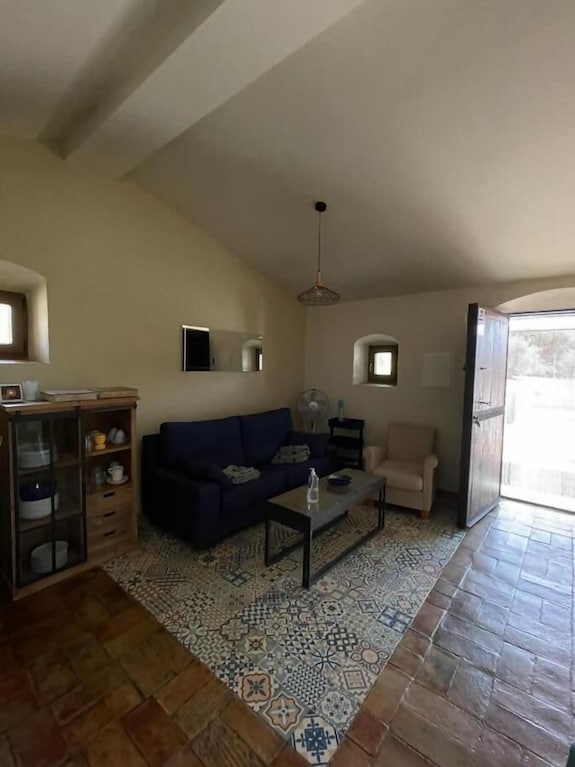 Rural House Among Olive Trees - Vilhena