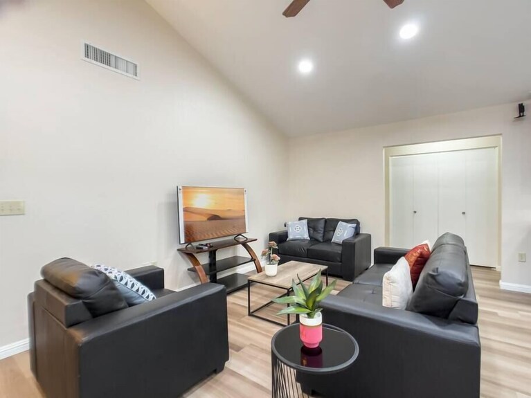 Immaculate! Single-story 3bdr | Chandler - Mesa, AZ