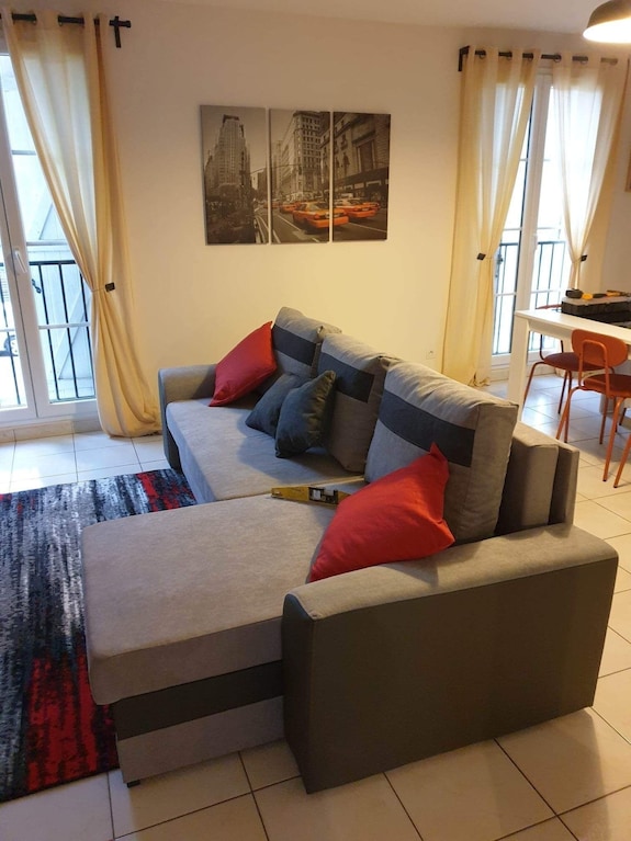 Center Pierrefonds Superb Quiet Apartment + Parking Lot - Compiègne