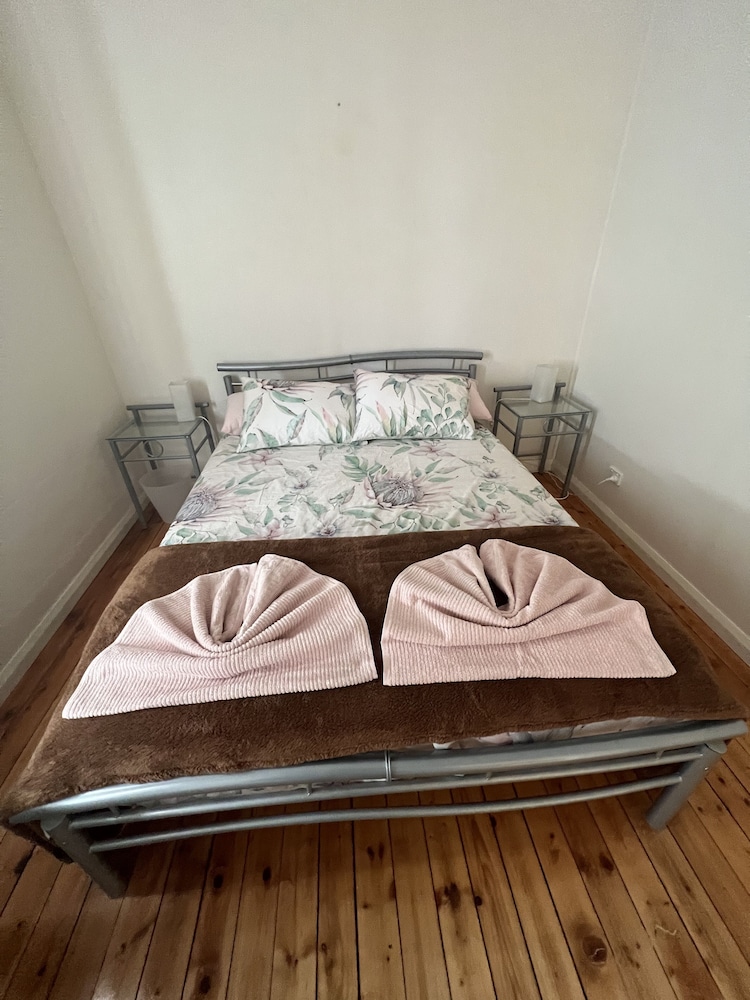 Katz Retreat, Interactive Farm Stay - South Australia