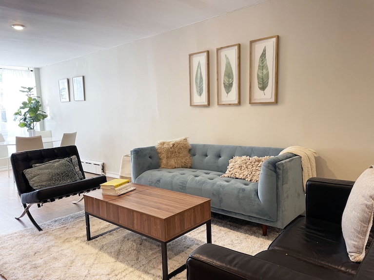 Cozy & Peaceful 2-bed For Business Travelers - Port Washington, NY