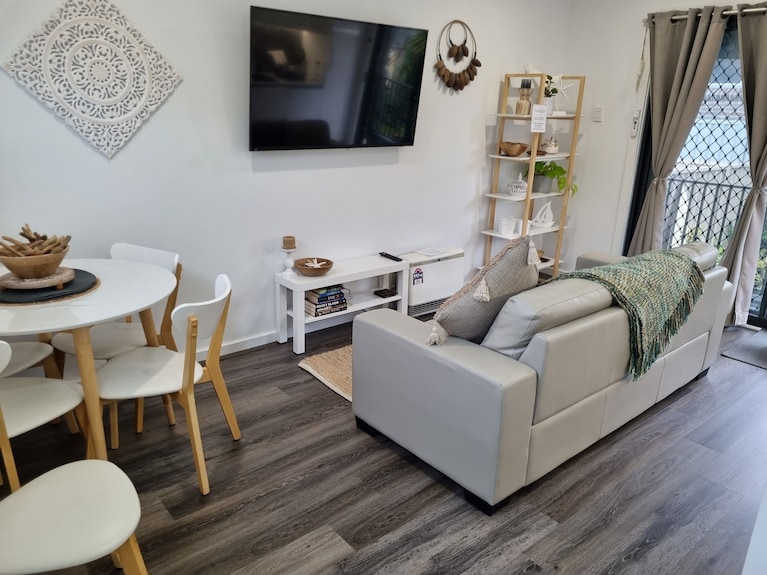 Blue Beach House - Dog Friendly. Walk To Beach, Lake. Fish Surf Swim Sup Dive - 基亞馬