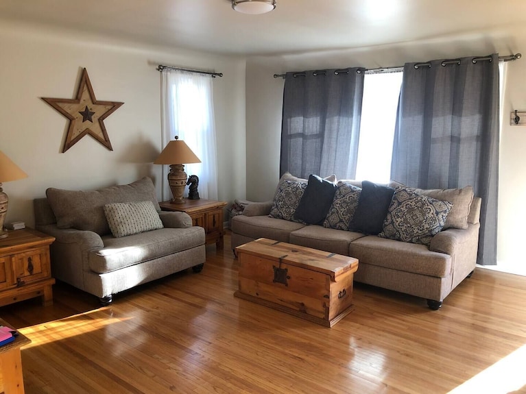 Amy's Oasis In Omaha - Omaha, NE