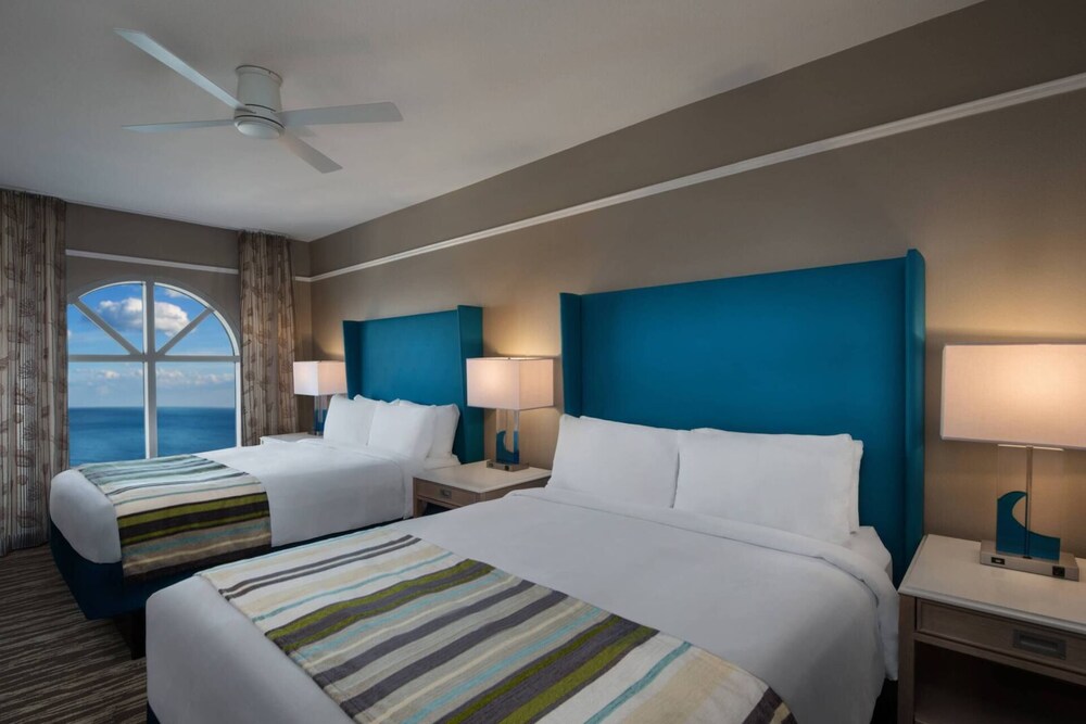 Ocean Front - Marriott's OceanWatch Villas - Upscale Resort Villa On ...