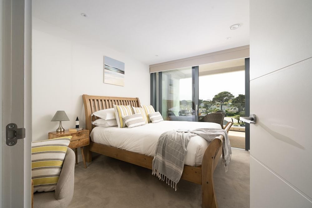 Starboard Is A One Bedroom Apartment With High Spec, Modern And Stylish Interior - St Mawes