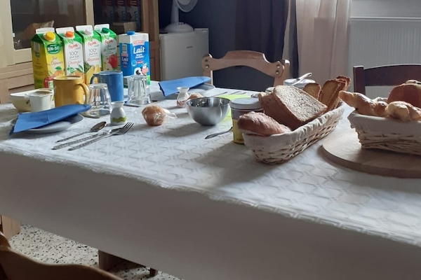 Café da manhã continental grátis todos os dias