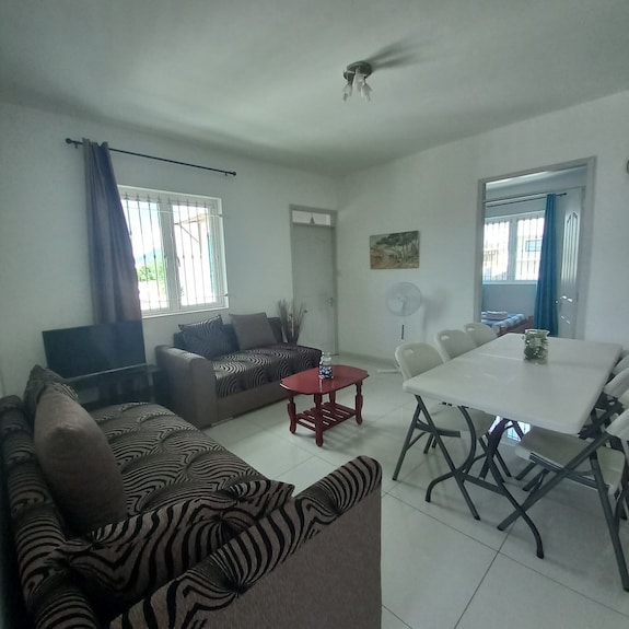 Holiday Apartment Lelahel Swimming Pool Air Conditioning - Port Louis