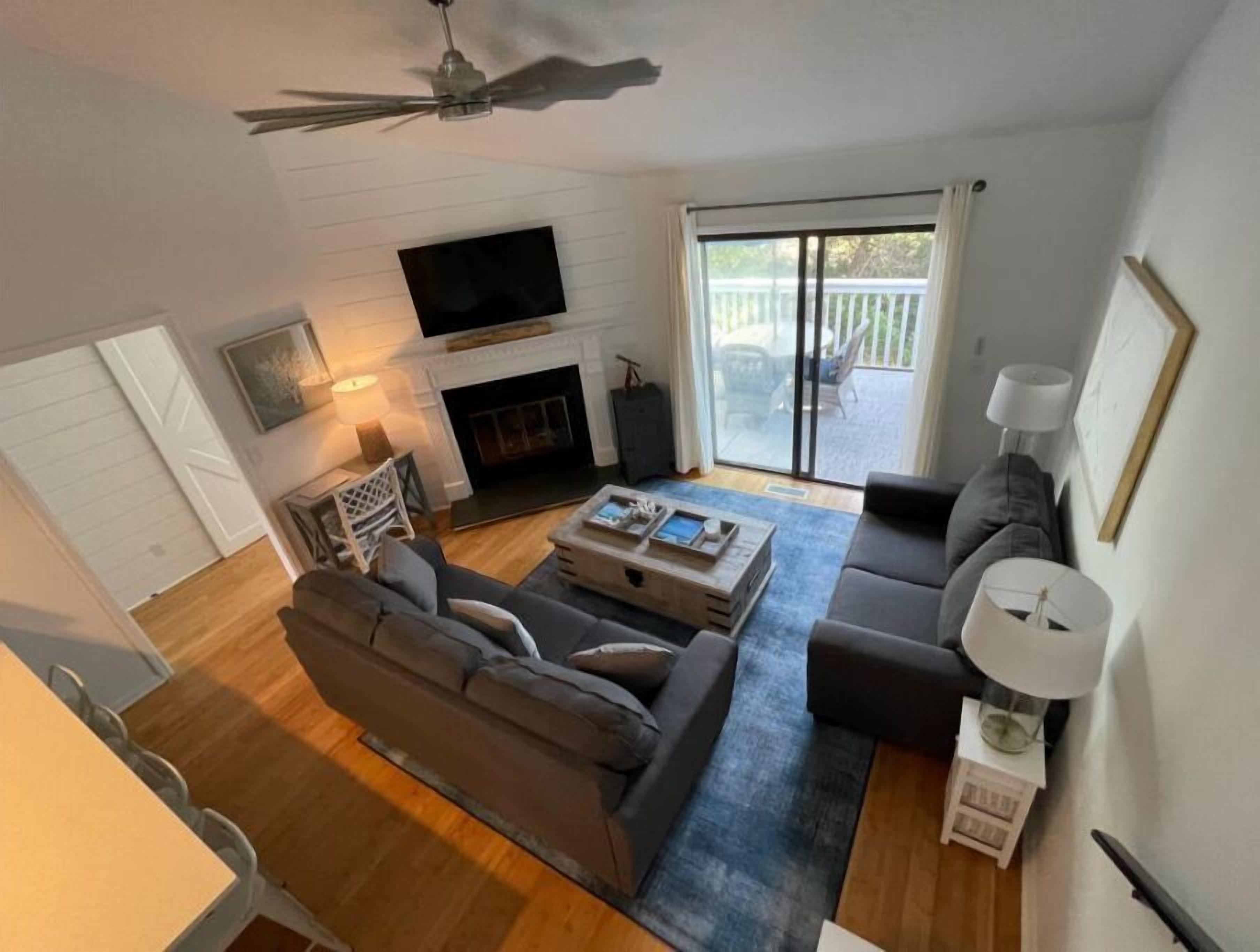 Highly Rated Upper Floor, 3br Renovated Condo, Bhi Club, 2 Golf Carts! - Bald Head Island, NC