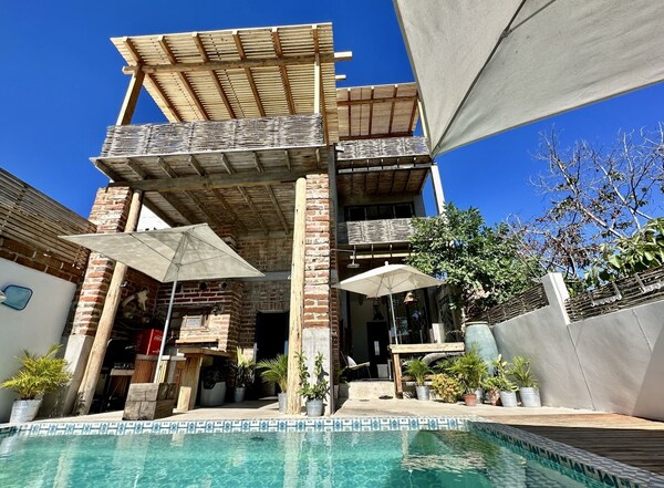 Baja House - Todos Santos