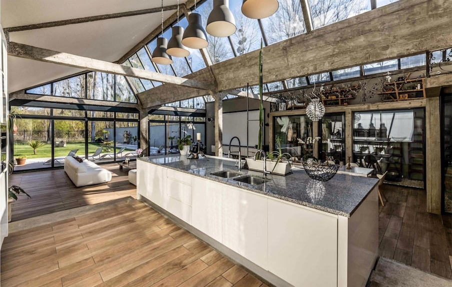 Jolie Maison De 5 Chambres à Breuillet - Essonne