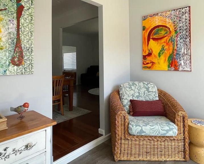 Entire Home Hosted By Edward. - Albany