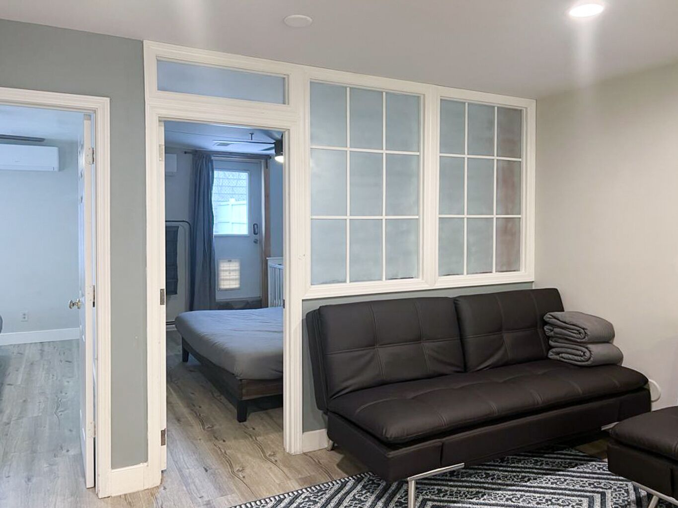 Washer Dryer King Beds Crib Nyc&ewr 6ppl