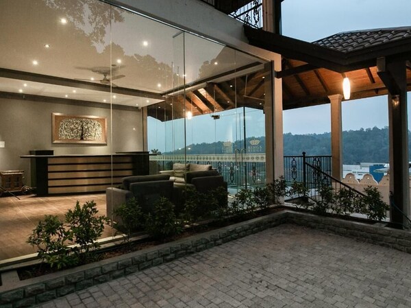 Kings Ridge - Kandy