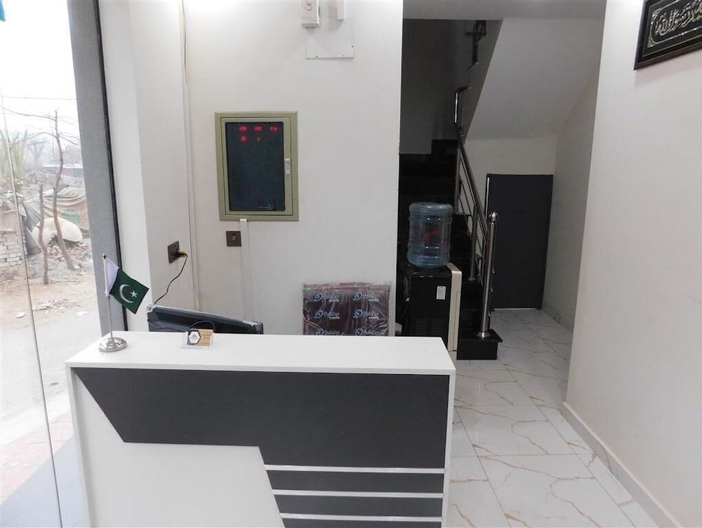 Kings Hotel - Lahore