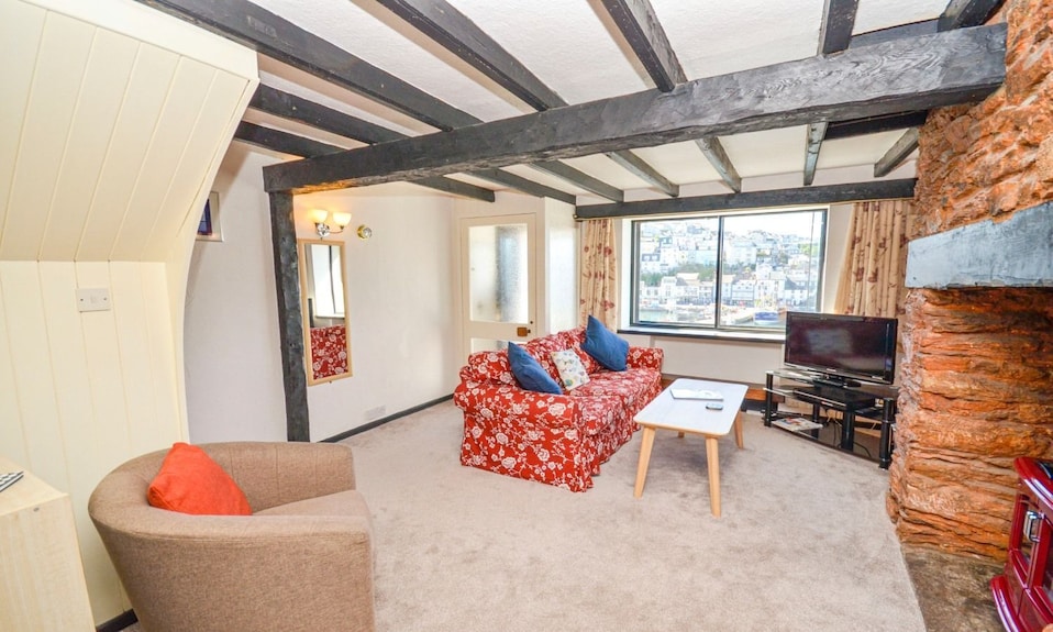 Sea Nook - Sleeps 6 Guests In 3 Bedrooms - ペイントン