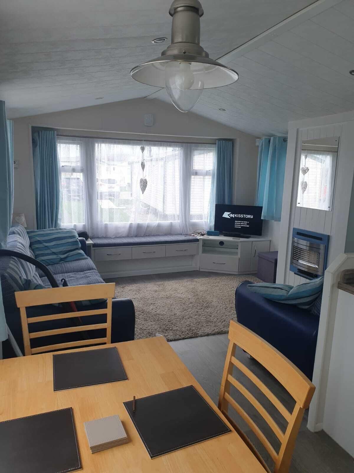 Mp315 - 3 Bedroom Caravan With Veranda - Camber Sands