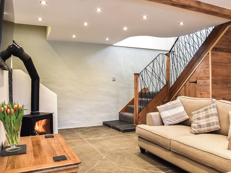 Y Parlwr Is A Perfect, Pet-friendly Pad. - Kidwelly