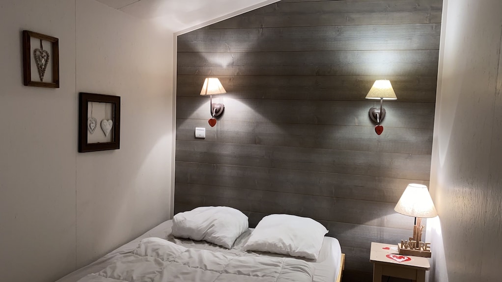 Chalet Mobil Home Dans Le Camping Au Bord Du Lac D'annecy - Haute-Savoie