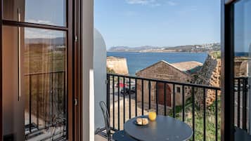 Suíte estúdio superluxo | Sacada