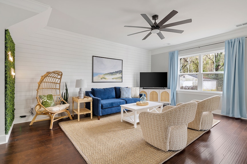 New House! King Beds, Firepit, Grill In Park Circle! - 노스 찰스턴