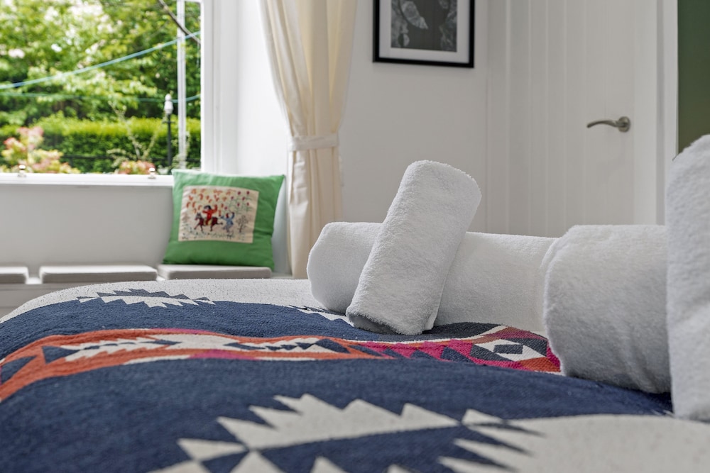 Cheerful Stays: Westend Cottage - Edinbrugh - Edimburgo