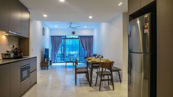 Apartamento de Luxo | Micro-ondas