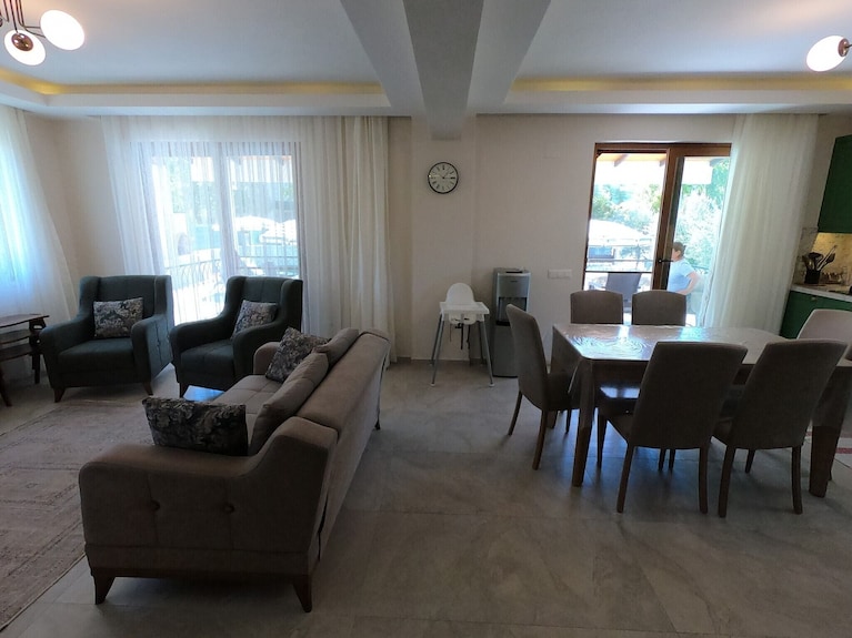 Brand New Beautiful 5 Bedroom Villa With Private Garden And Pool In Gulpinar!!!! - Dalyan