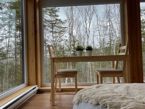 Dens Microchalets In The Charlevoix Forest - Baie-Saint-Paul, QC