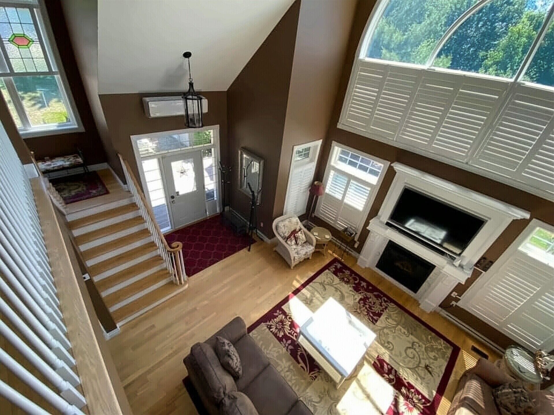 Waterfront Executive Cottage On Nipissing - Lake Nipissing