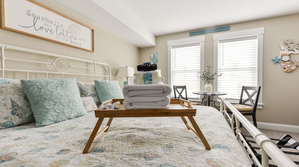 Private King Suite, Pool, Grill,outdoor Shower,coffee Bar,mini Fridge,microwave - Kill Devil Hills